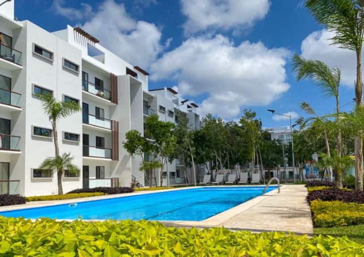 Diana Holiday Suite... - Cancun Airport (CUN)