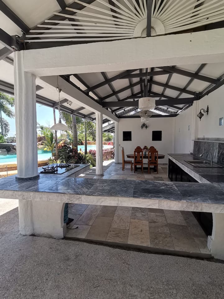 Merceleona's Rentals - Liloan
