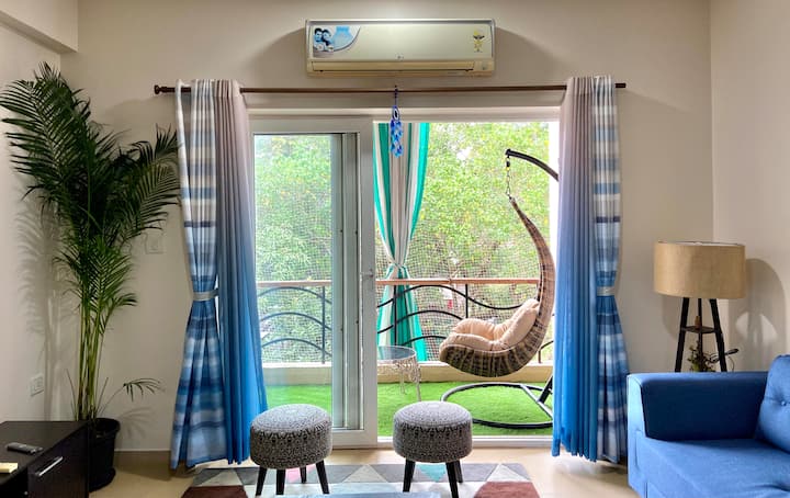 Beautifully Furnished 2bhk Pool Facing Apartment In Anjuna/vagator (North Goa) - Goa