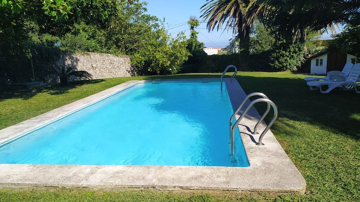 Villa Paradise Con Piscina En El Mismo Santander. - Santander