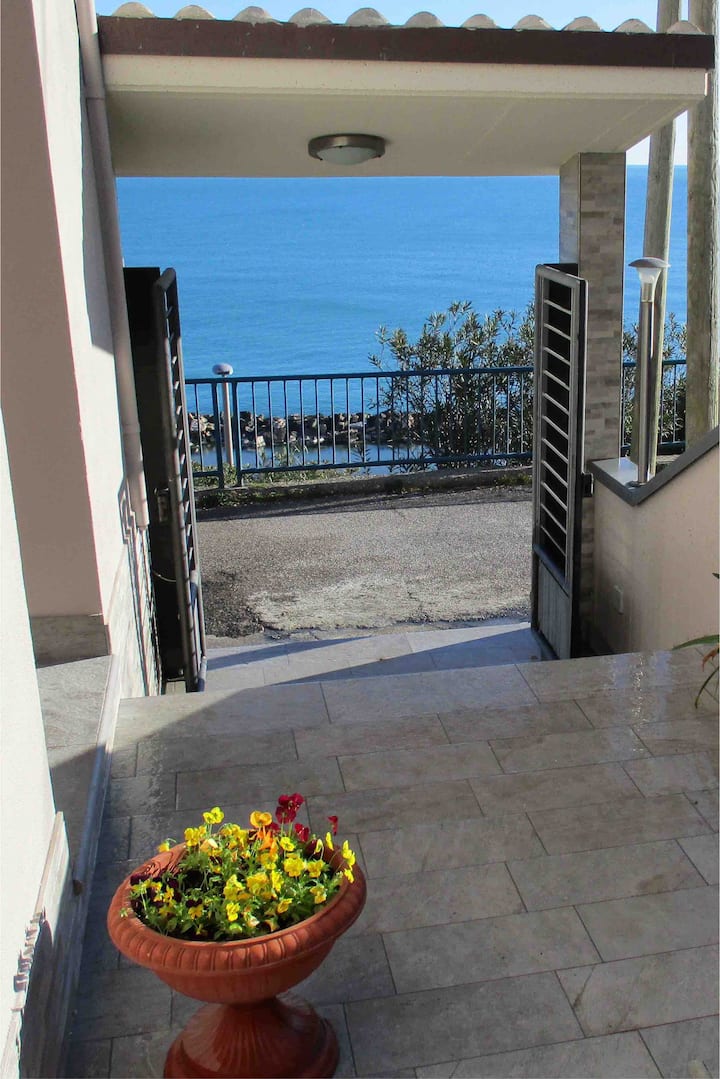 “Finestra Sul Mare” - San Vito Chietino