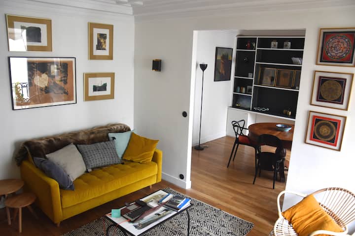 Montmartre, Dans Un Jardin Secret - Paris