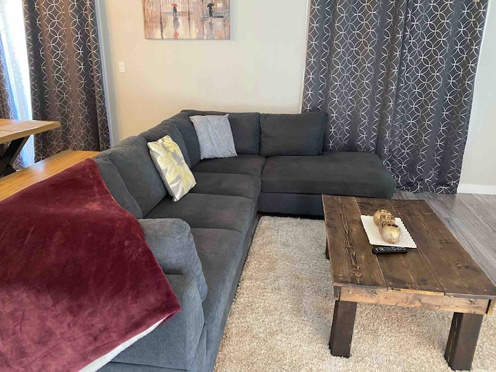 Peaceful Relaxing/ 3br / Rec Room / Ac - Alberta