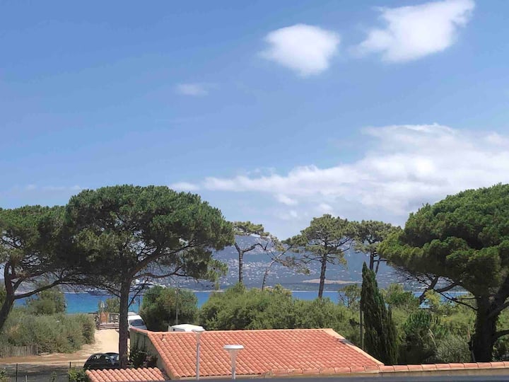 Calvi Plage - Logement Climatisé Pieds Dans L'eau - Calvi