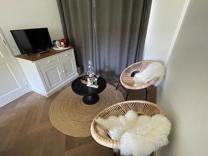 Logement Weids Zierikzee, Gastsuite Met Tuin - Zierikzee