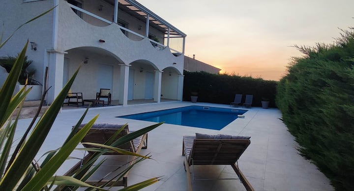 Superbe Villa Avec Piscine - Montauroux