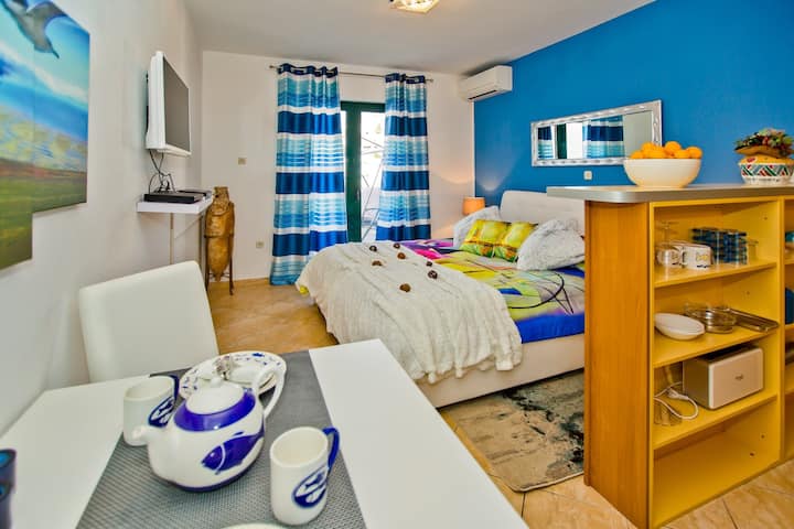 Mediterranean Moments Suite & Spectacular Terrace - Hvar