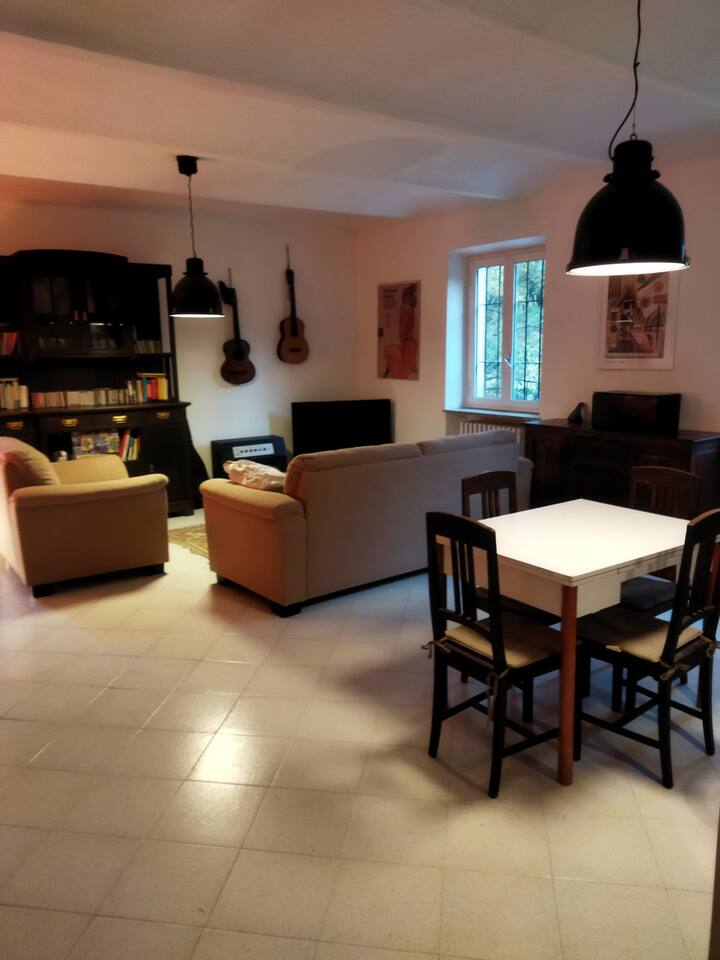 Cuckoo's Nest Naturista - Asti