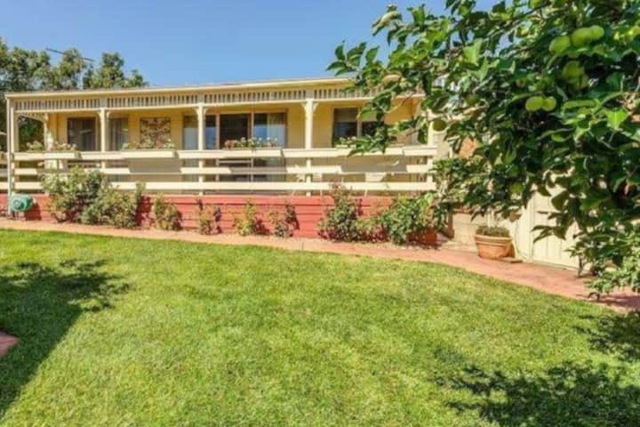Portarlington Holiday Bungalow - Portarlington