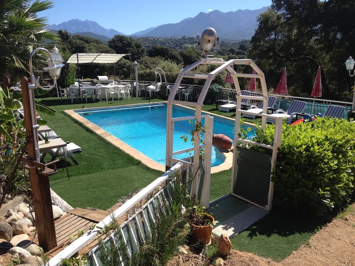 Chalet 4 Adultes Et 2 Enfants éQuipé Avec Piscine - Corsica