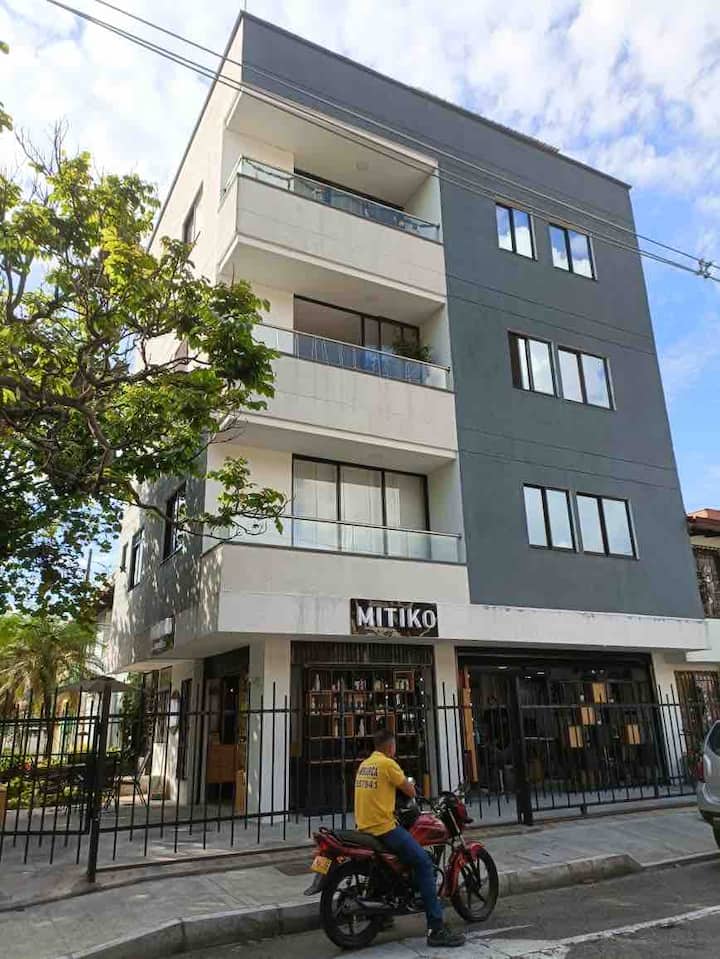Hermoso Apartamento, Vistas 360, Cerca Al Poblado - Medellín