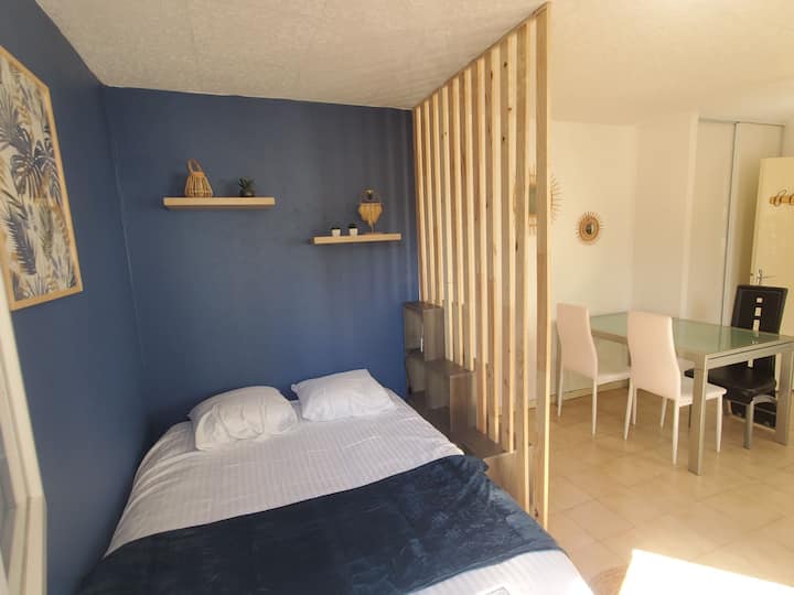 Joli Appartement Dans Cour Privative - Besançon