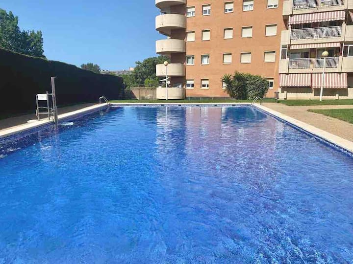 Bonito Apartamento A 10 Minutos De La Playa. - Cambrils