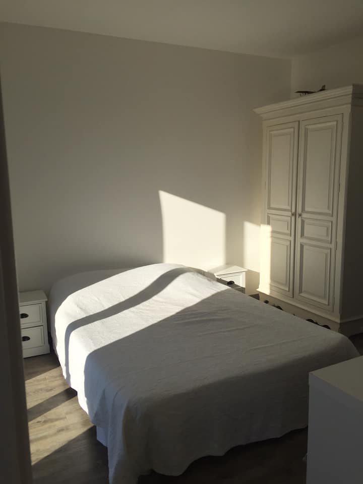 Chambre Et Salle D’eau Privées Dans Villa. - Uzès