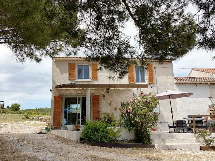 Maison Dans La Colline Proche De La Mer. - Martigues