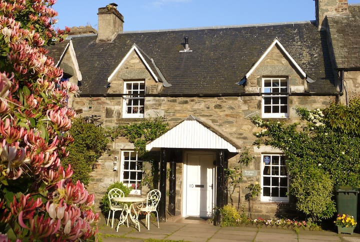 Listed Cottage, Birnam, Dunkeld - Dunkeld, UK