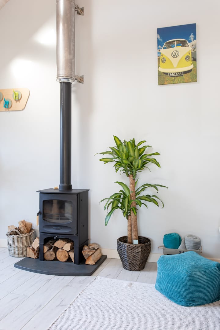 The Langland Loft, Mumbles, Swansea 🌊 🏄🏻‍♀️ 🎣 🍸 🚶‍♂️ 🐩 🥘 - The Mumbles