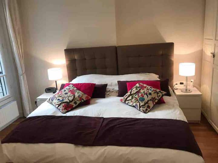 65 M2 Quality, Romance, Comfort! - Paris
