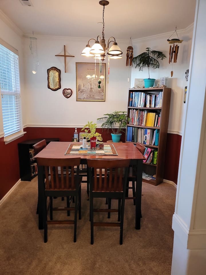 Dorm Like Small Room-full Bed/private - Grand Junction, CO