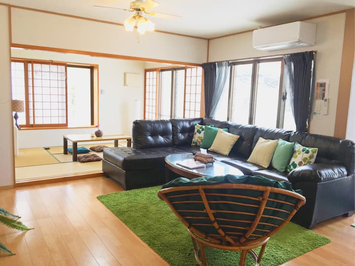 琉球村まで徒歩3分！6名滞在okの快適宿 - Okinawa