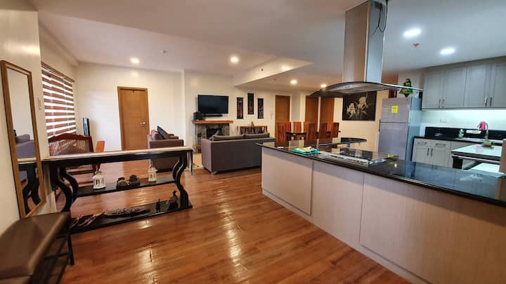 3br Baguio Vacation Home @The Residences At Brent - Baguio