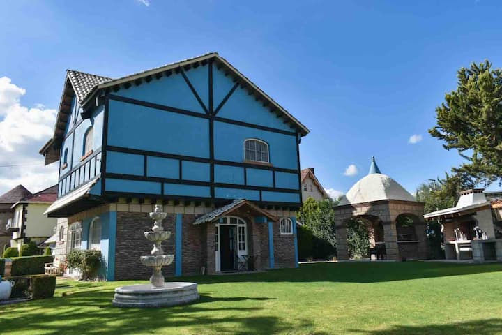 Casa En Exclusivo Fraccionamiento Tipo Europeo - テキスキアパン