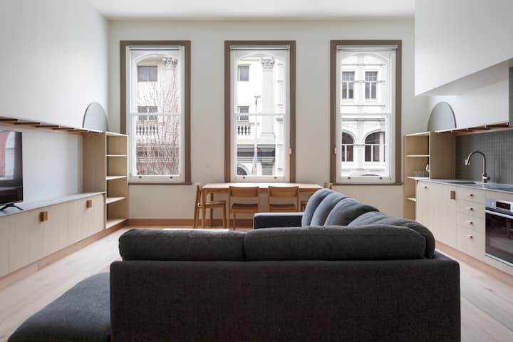 Perrins 1 Cbd Apartment With Parking - Launceston