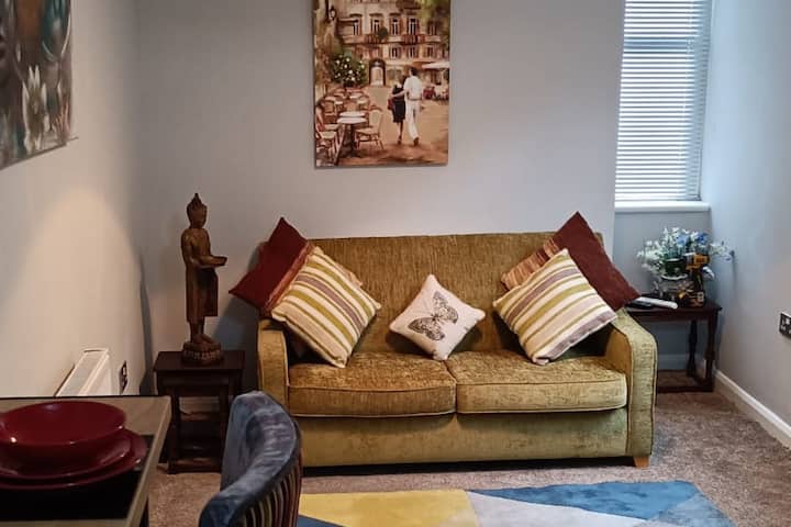 Cozy Apartment - Worcester