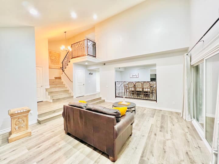[Bolsadisney] 4bd/2.5bt Family Vacation + Airport - Huntington Beach, CA