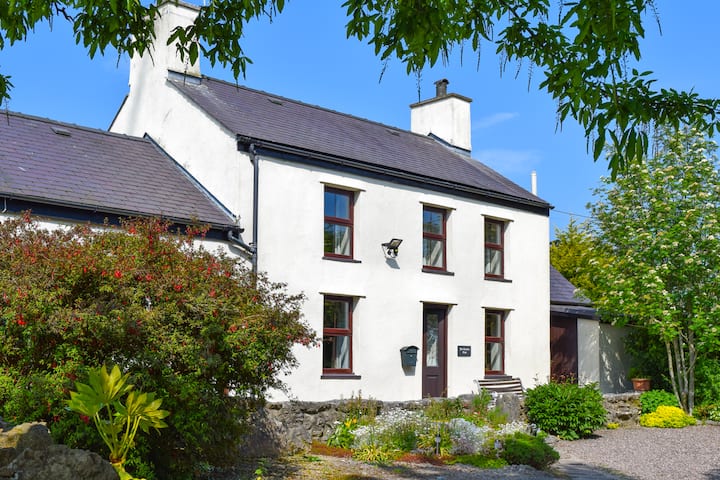 Hen Gamdda Fawr Cottage, Nr Benllech, Anglesey - Anglesey