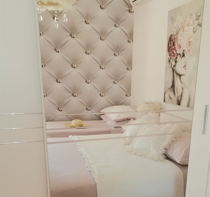 Trokrevetna Soba Bez Kuhinje - Brela