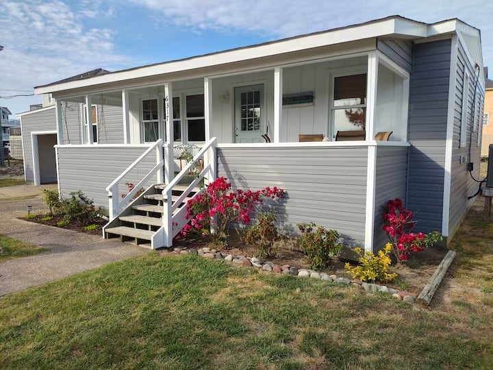 Cackalacky Dreamin'~ 4 Bedroom, Walk2beach, Pets! - Nags Head, NC