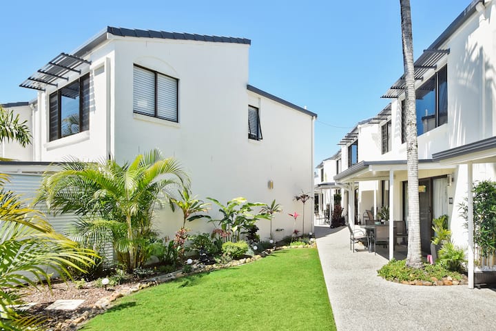 Noosa River Perfect Townhouse Fully Self Contained - Noosaville