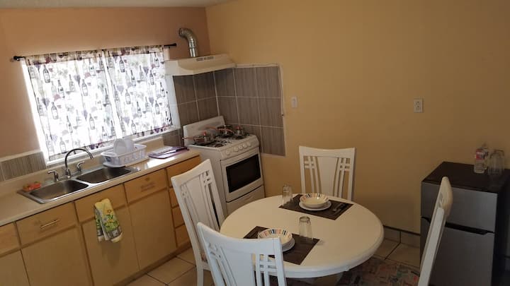 A 10 Min. De Playa Comodo Y Tranquilo Departamento - Ensenada