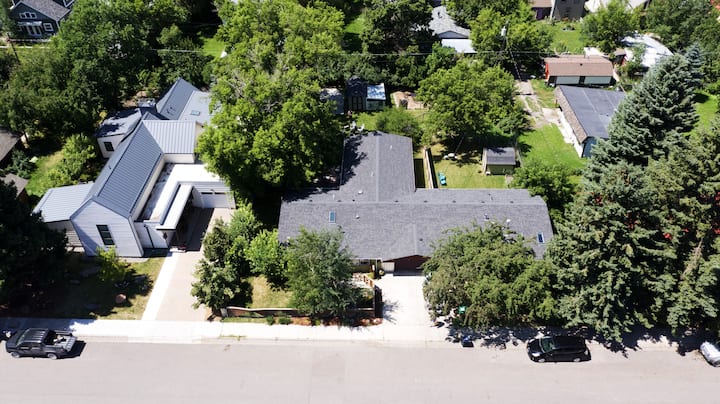 Happy, Healthy, Home In The Heart Of Downtown Bzn! - Bozeman, MT