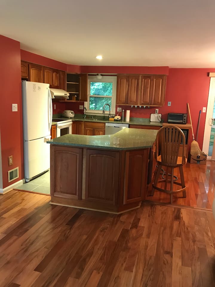 Master Bedroom - Fairfax, VA