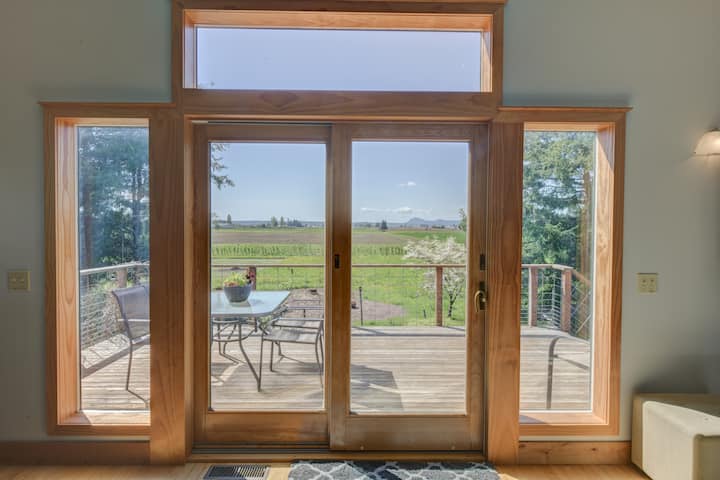 Barn Apartment At Avon Acres - Country Escape - Bay View, WA