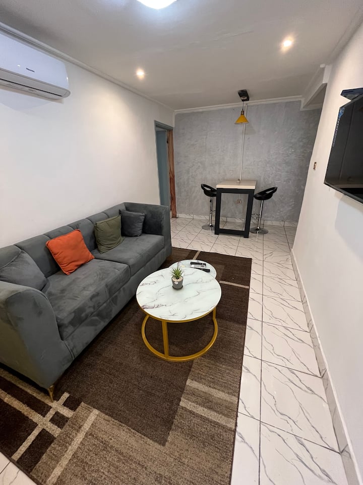 Quartier Bastos : locations de vacances et logements - Quartier Bastos ...