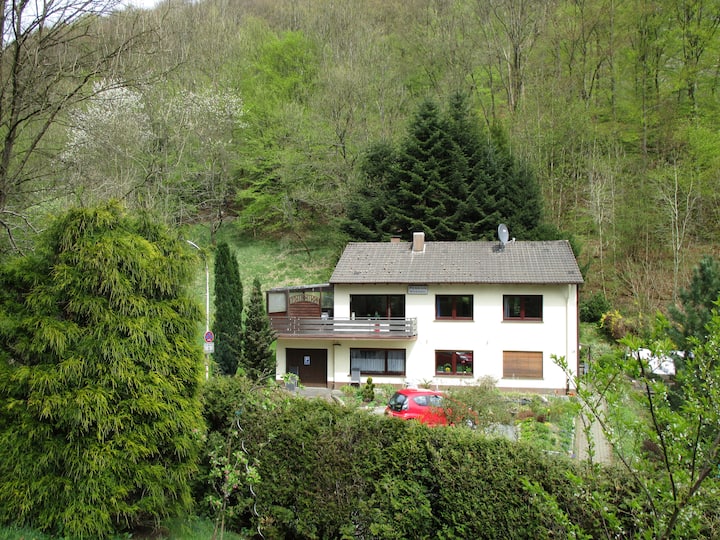 Gemütliches Wohlfühl-apartment - Plettenberg
