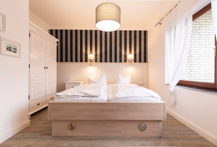 4 Personen Seehof Boutique Appartement 1 - Wesselburen