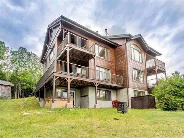 Chalet Spacieux Près Du Massif ( 20 Personnes) - Baie-Saint-Paul