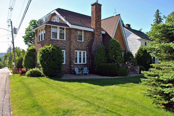 8 Bells 2025-str-0248 - Lake Placid, NY