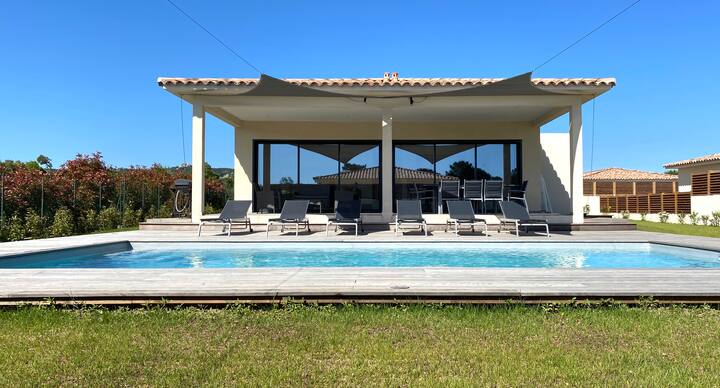 Paradisu Biancu Private Heated Pool - Lecci