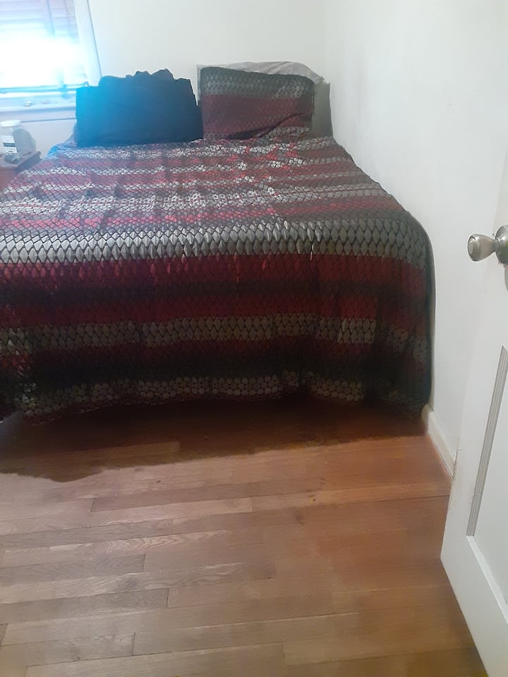 Cheerful Home Close To Airport - Virginia Beach, VA