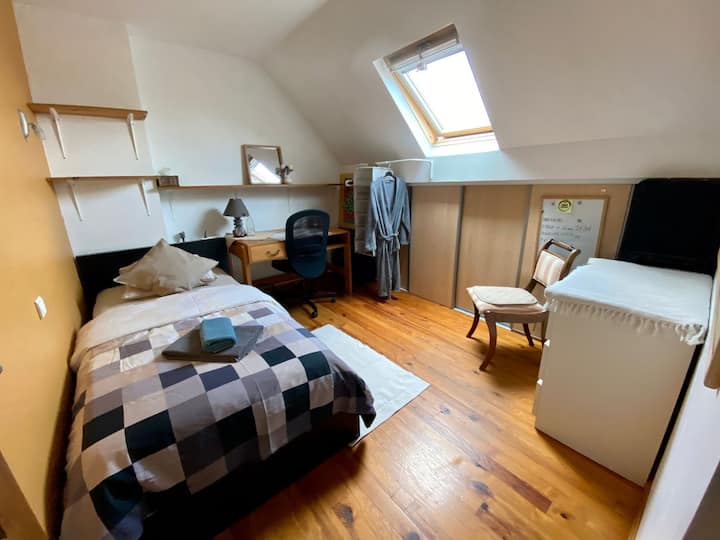 Une Chambre Comme Chez Soi Salle De Bain Privée - Senlis