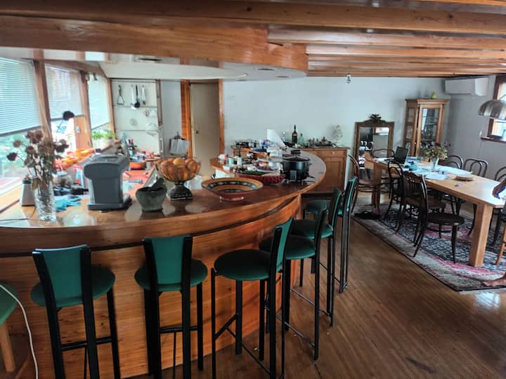 Grote Woonboot Met 2 Slaapkamers In Centrum - Amsterdam
