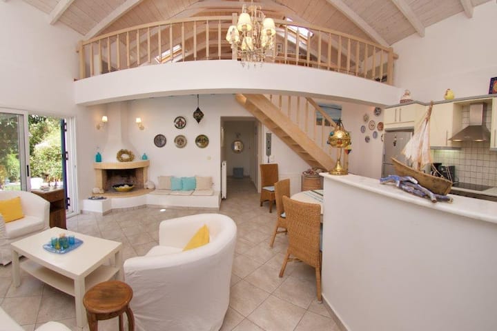 Villa Kaliopi, A Garden Escape - Cephalonia