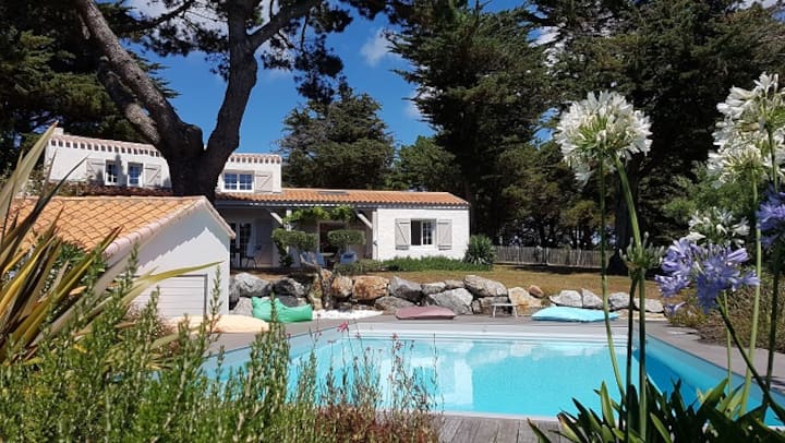 Maison Avec Piscine/plage à 400m - Préfailles