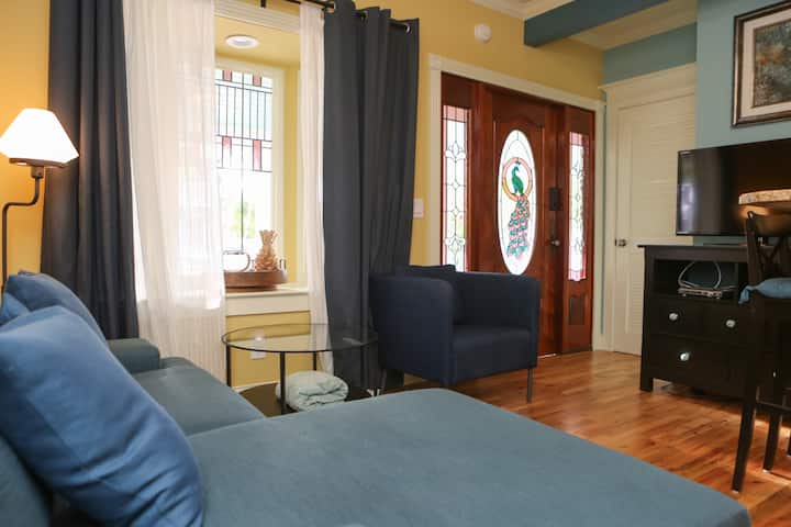 Bungalow Suite History Loves Company - Stuart, FL