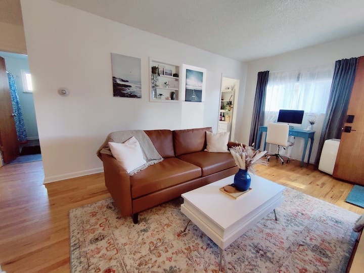 Urban Nest Englewood–near Denver - Englewood, CO